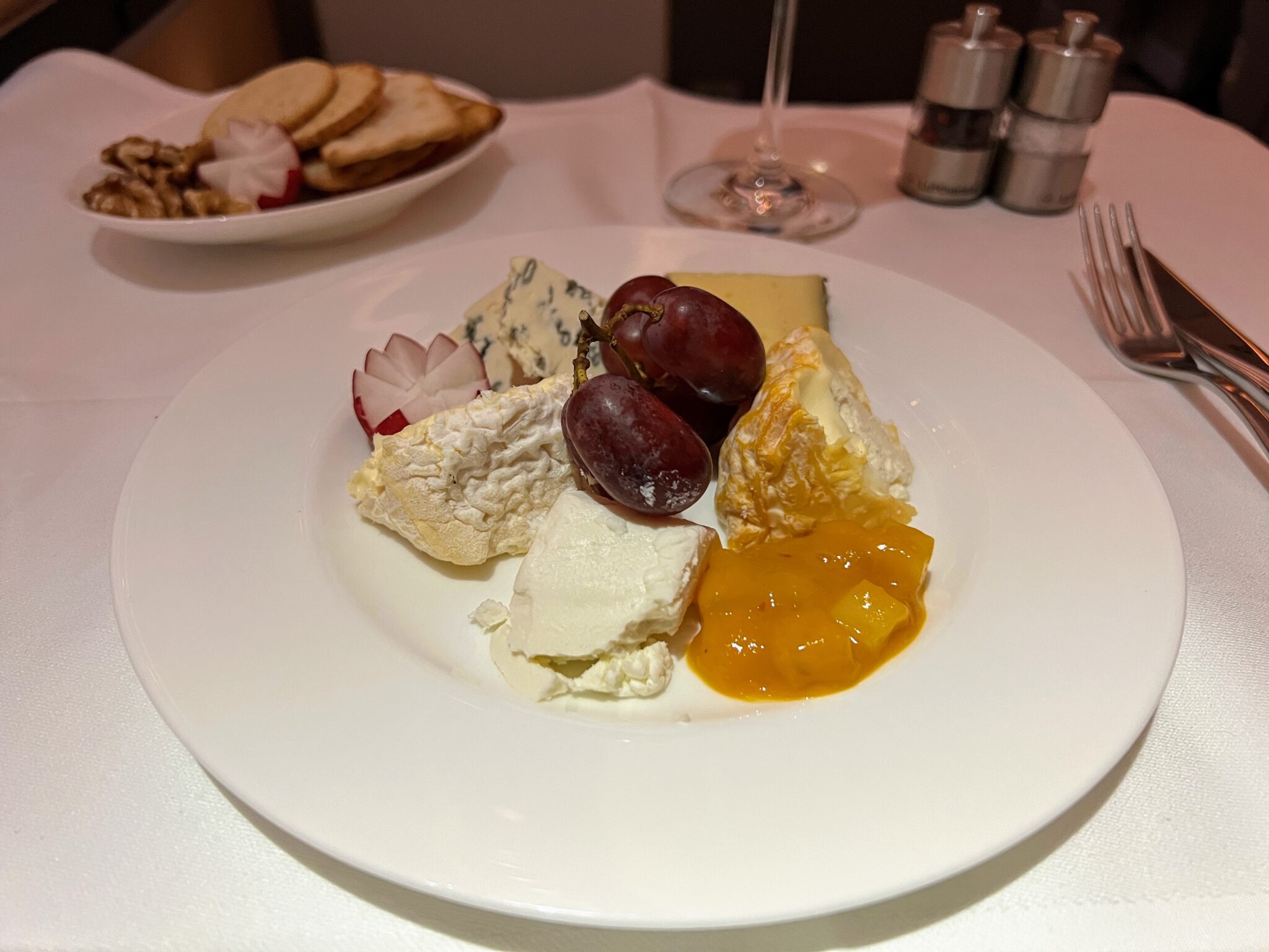 Review: Lufthansa First Class Munich to Boston – milenomics.com